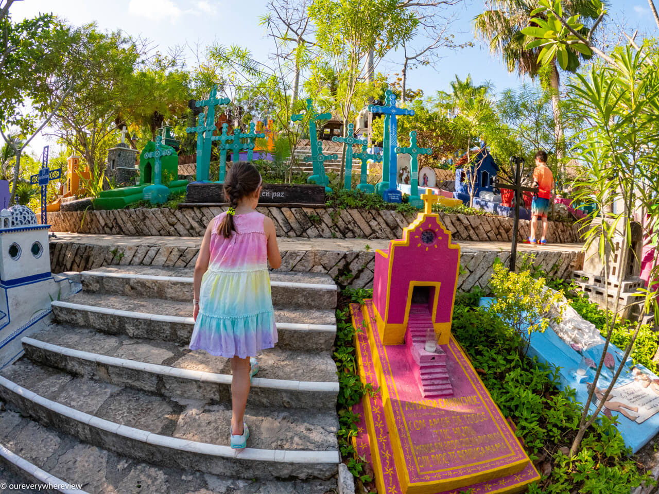 Complete guide to Xcaret Park with kids - our everywhere view